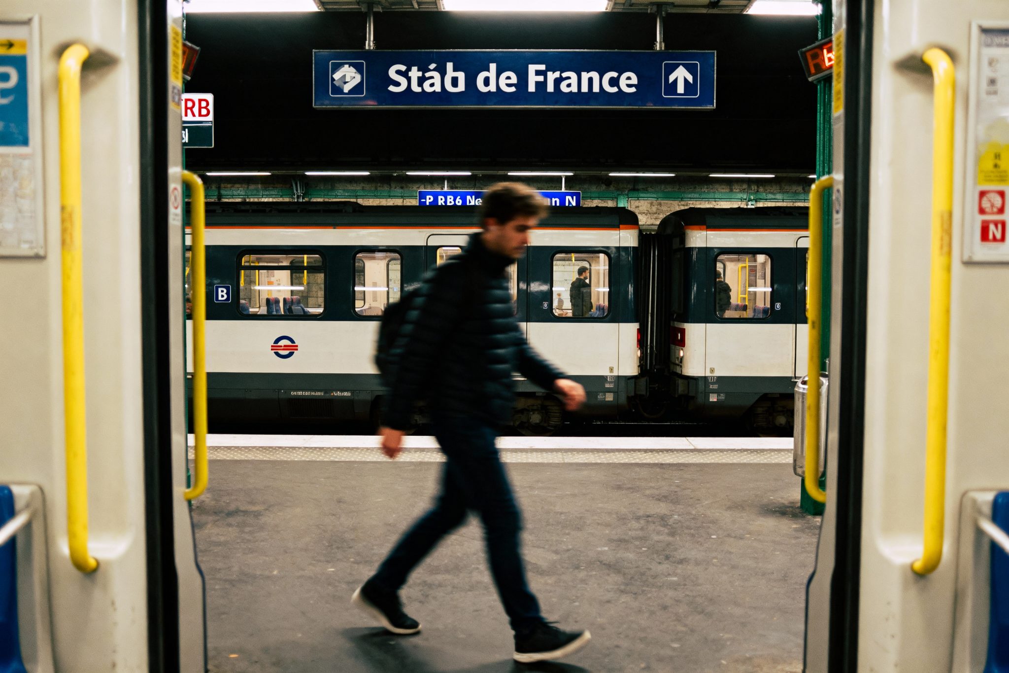 Comment Aller au Stade de France en Train : Guide Pratique ? 🚆